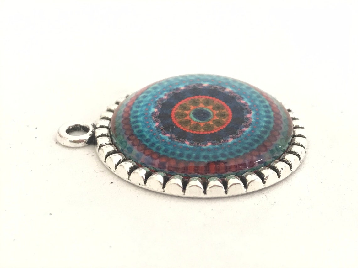 Round Glass Tile Pendant Kaleidoscope Pendant Star Majolica - Etsy