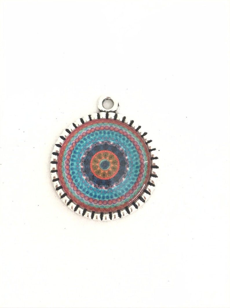 Round Glass Tile Pendant Kaleidoscope Pendant Star Majolica - Etsy