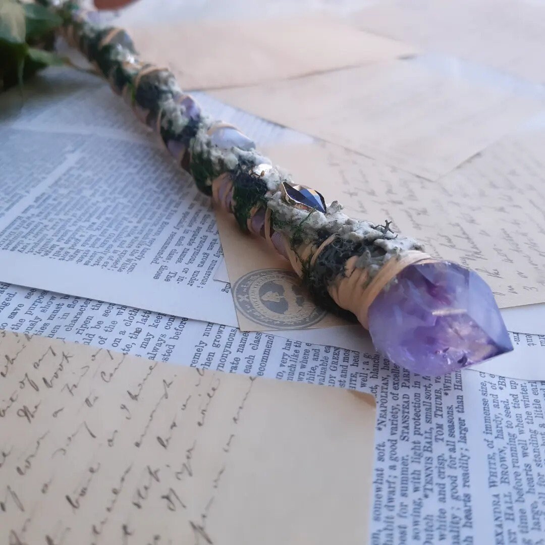 Handmade Crystal Wands Amethyst Pointer Clear Quartz Raw Pointer ...