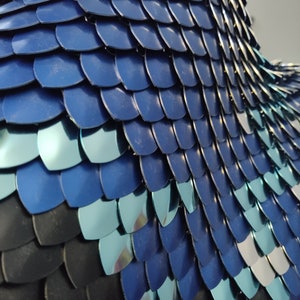 Scalemail Tutorial - Basic Introduction to Weaving Scale Chainmail ...