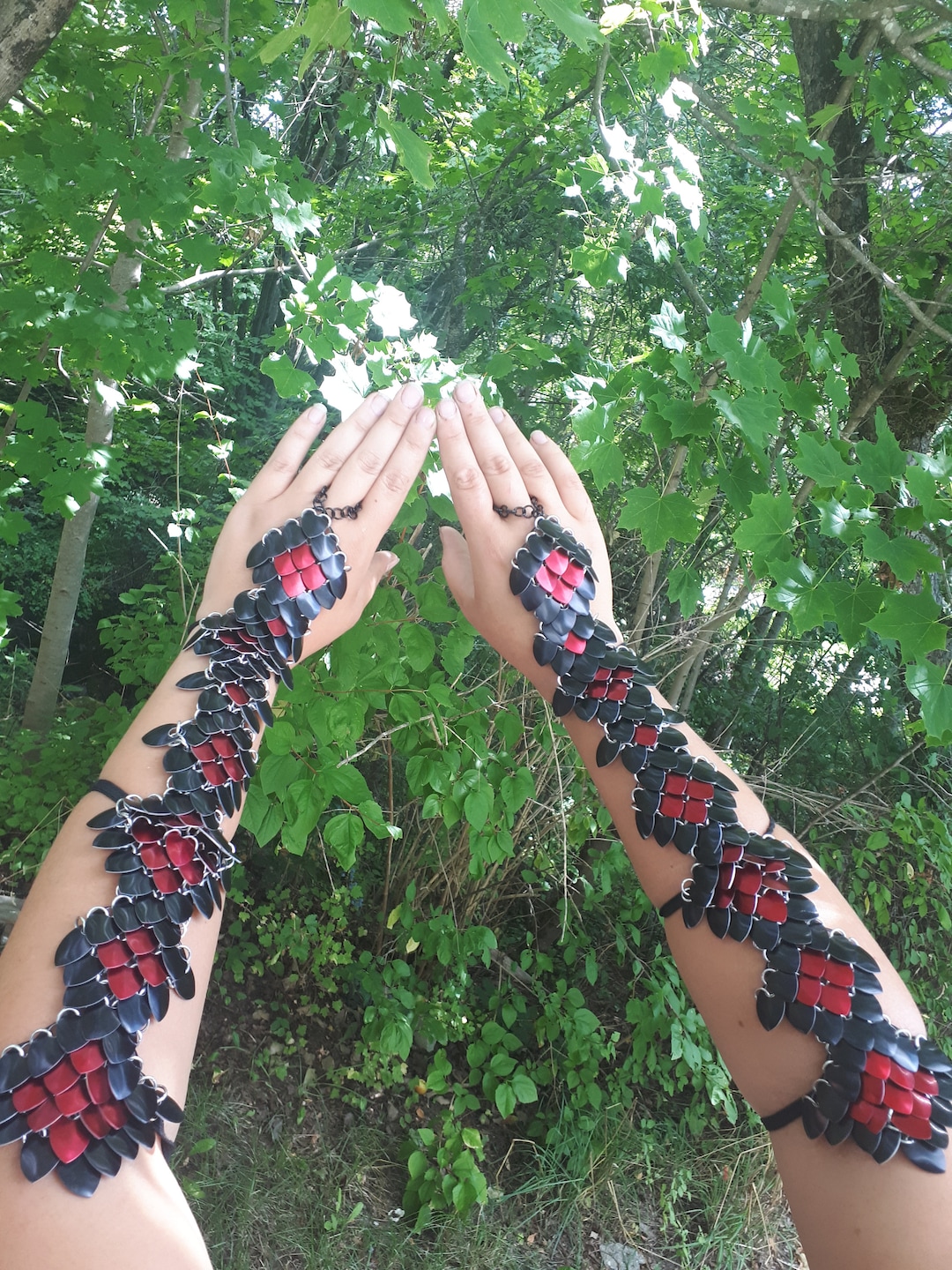 Scalemail Diamond Small Scale Half Sleeves - Chainmaille and ...
