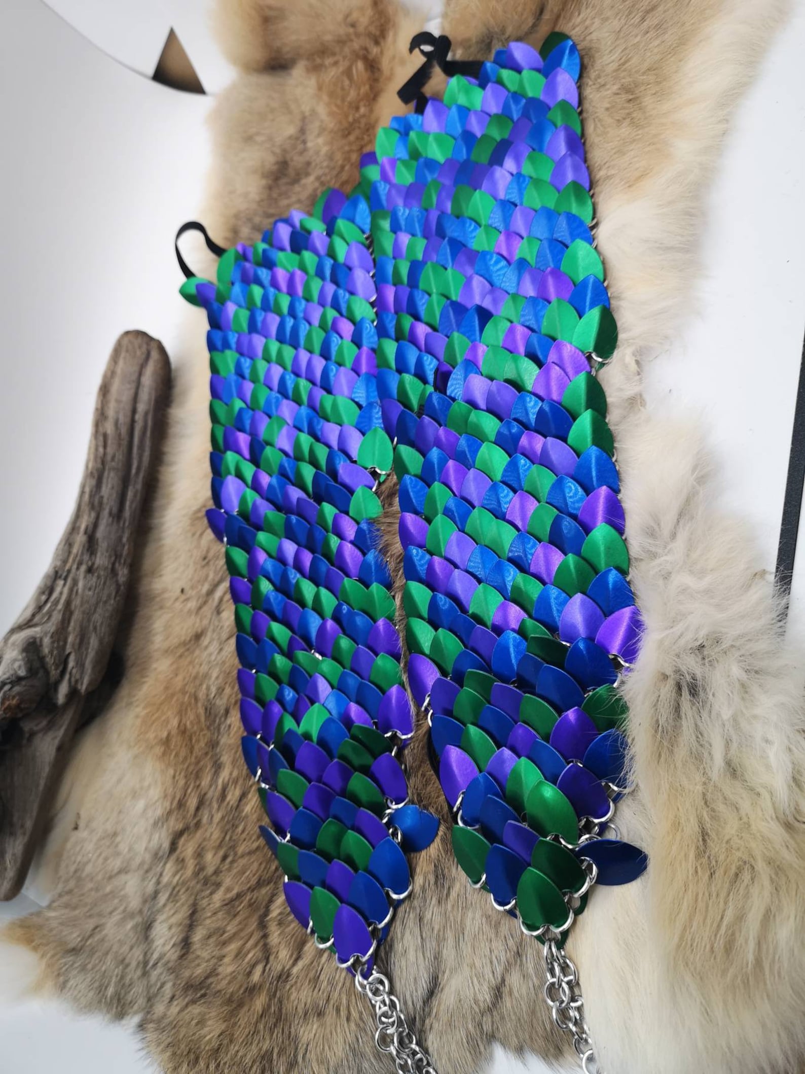 Scalemail Small Scale Half Sleeves Chainmaille and Scalemaille Dragon ...
