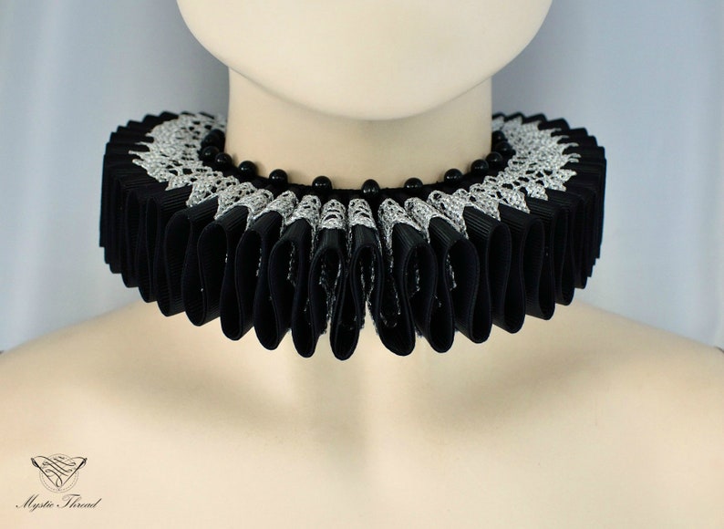 Black Elizabethan Renaissance Ruff Neck Collar Decorated With - Etsy