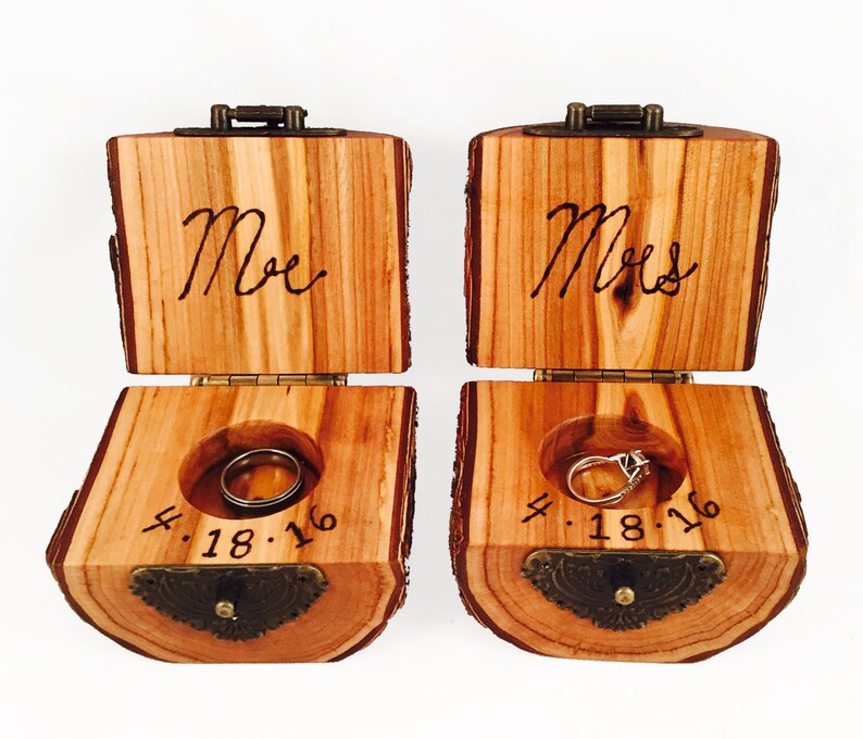 Natural Tree Wood Ring Holder With Flip Top & Hinge - Etsy Canada
