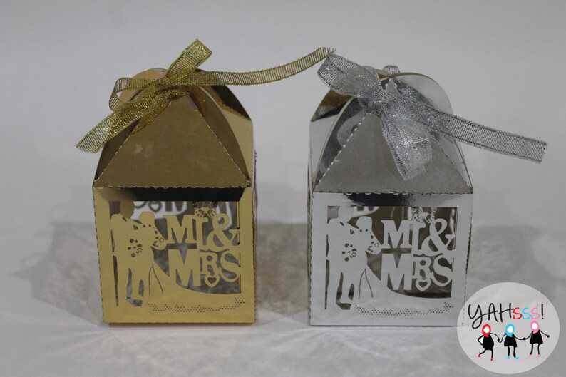 Mr & Mrs Party Favor Box Pack of 20 - Etsy