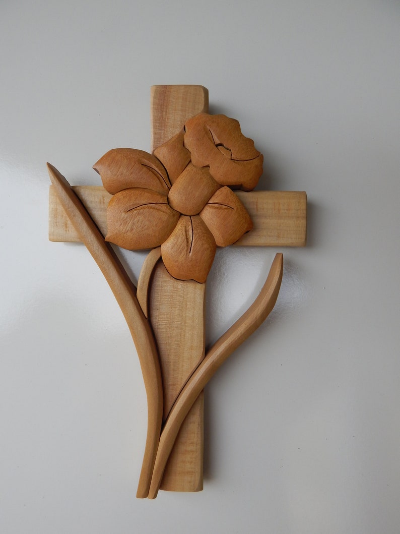 Cross With Daffodil Wood Intarsia Wall Hanging Scroll Saw Art - Etsy