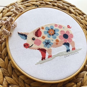Flower Pig Cross Stitch Pattern PDF - Instant Download, Summer Piglet ...