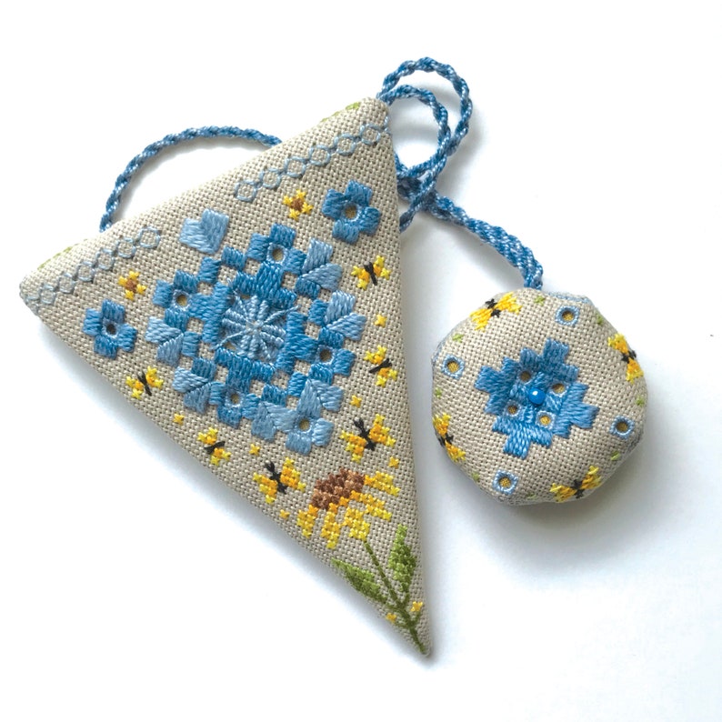 Sunflower Scissor Case and Fob - Cross Stitch and Hardanger Pattern ...