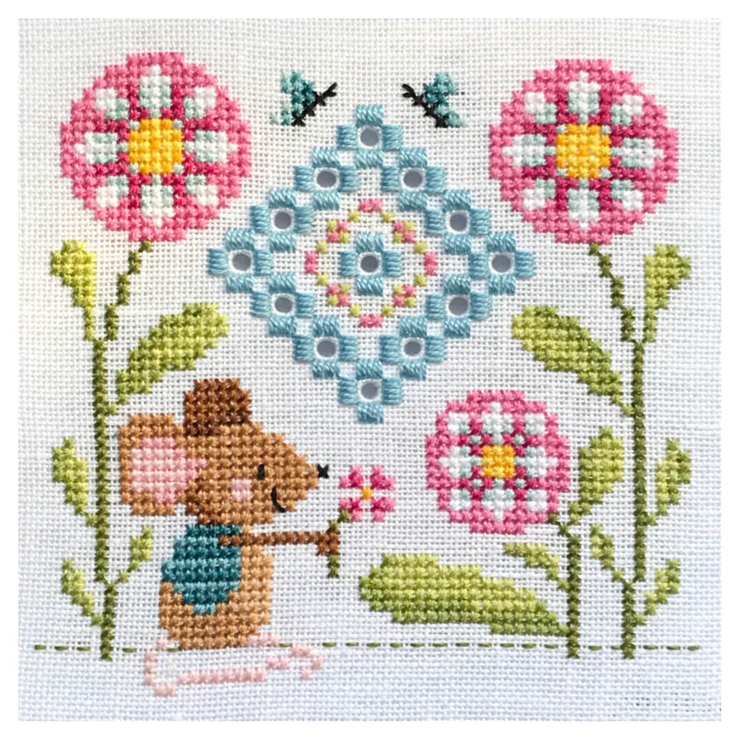 Garden Mouse - Cross Stitch and Hardanger PDF Pattern - Durene J Cross ...