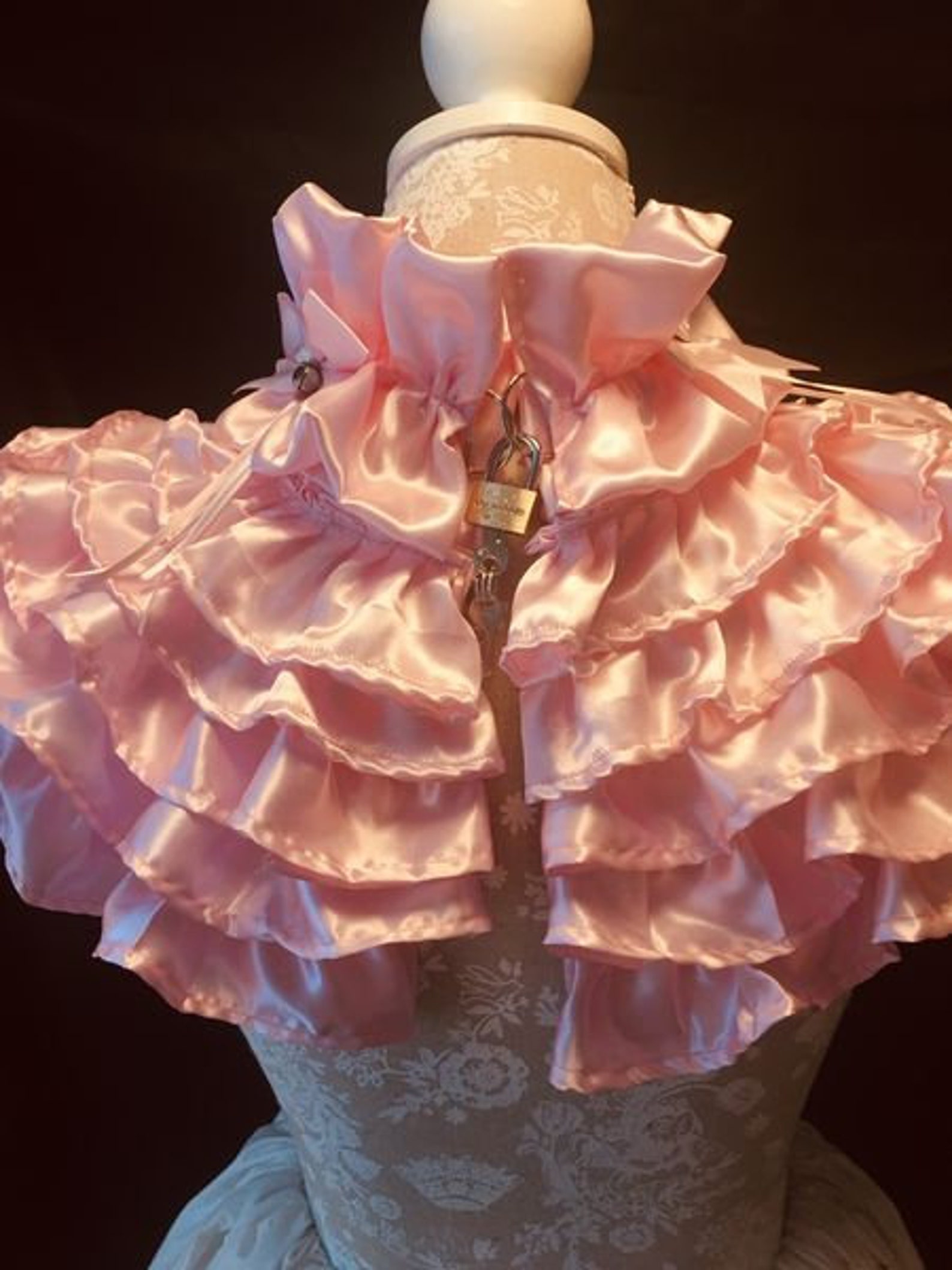 Lockable Frilly Sissy Maid Collar Any Colour - Etsy Singapore