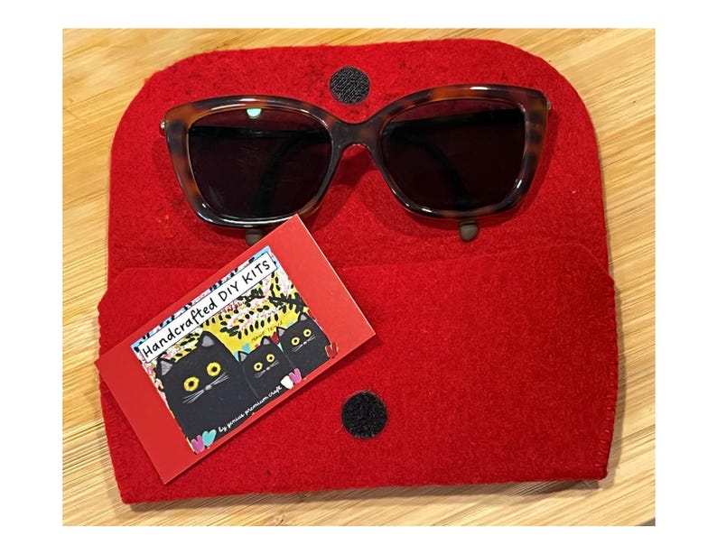 Black Cat GLASSES CASE Sewing Pattern - Maud Lewis Inspired Three Black ...