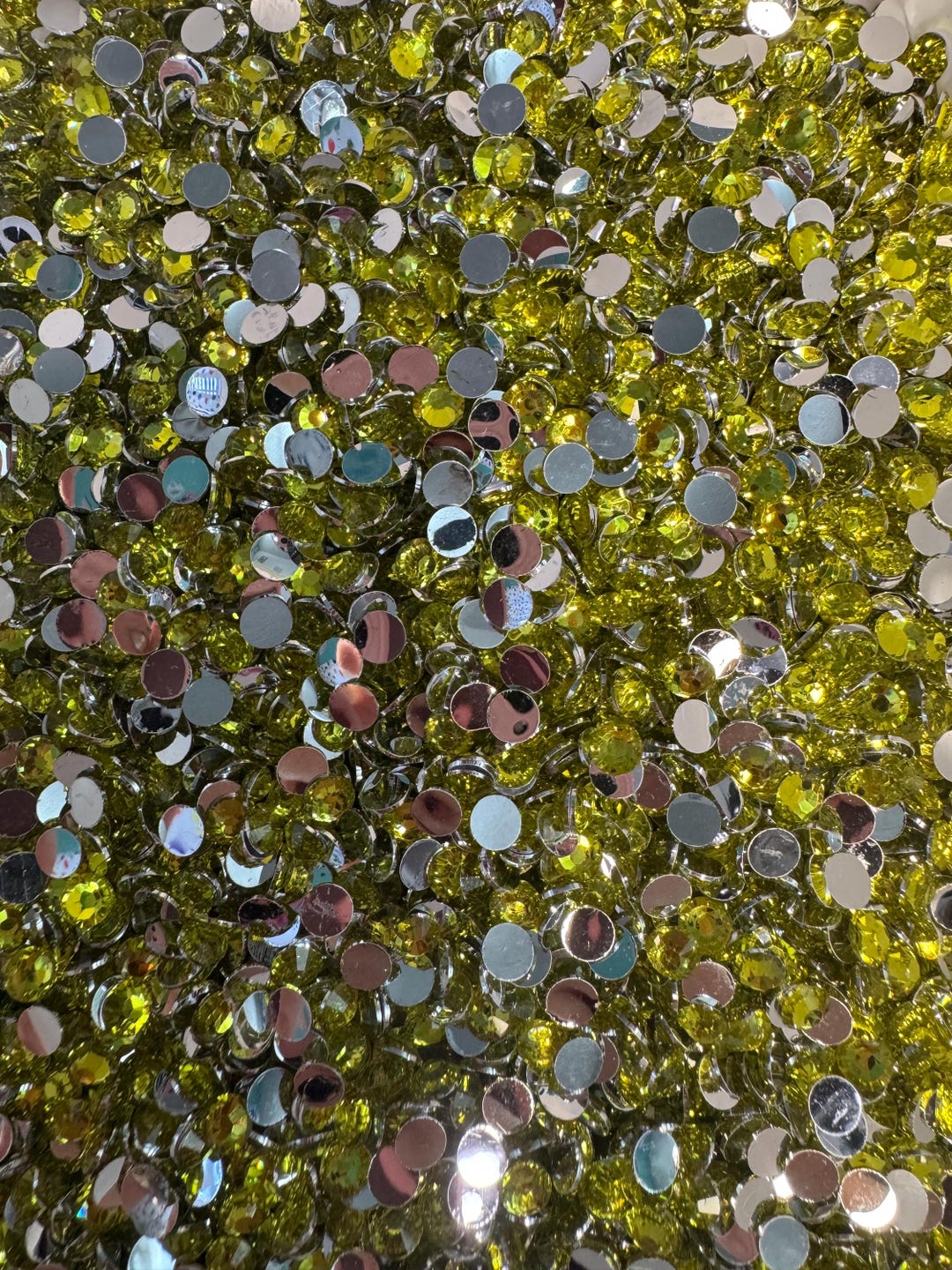 Lemon Yellow - 1000 Silverback Resin Flatback Rhinestones 5mm SS20, 4mm ...