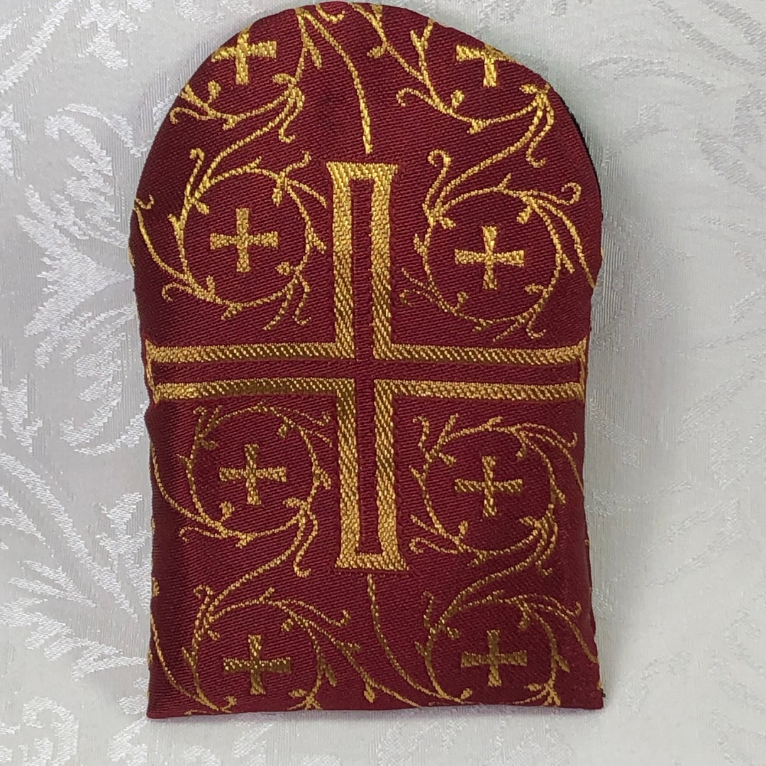 Cordless Pyx Burse in Burgundy Ecclesiastical Fabric, Black Velvet ...