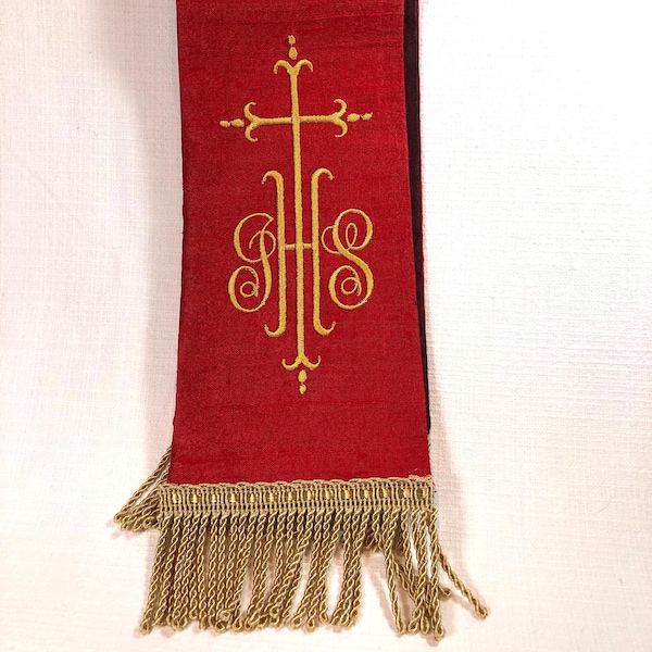 Maniple Priest - Etsy