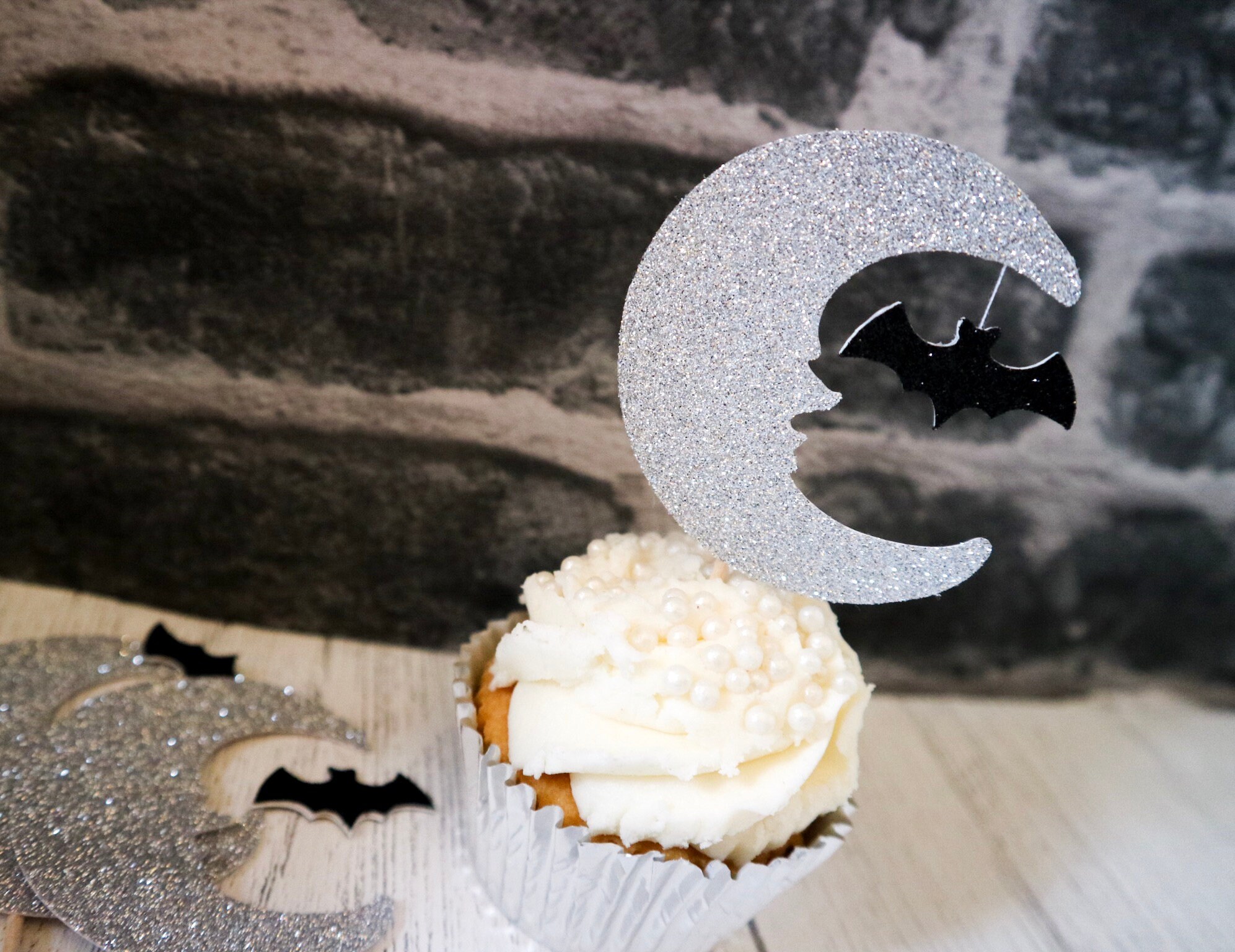6 Moon and Bat Glitter Cupcake Toppers Halloween Spooky | Etsy UK