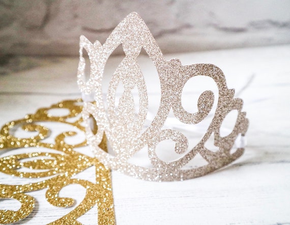 Silver tiara party favors store