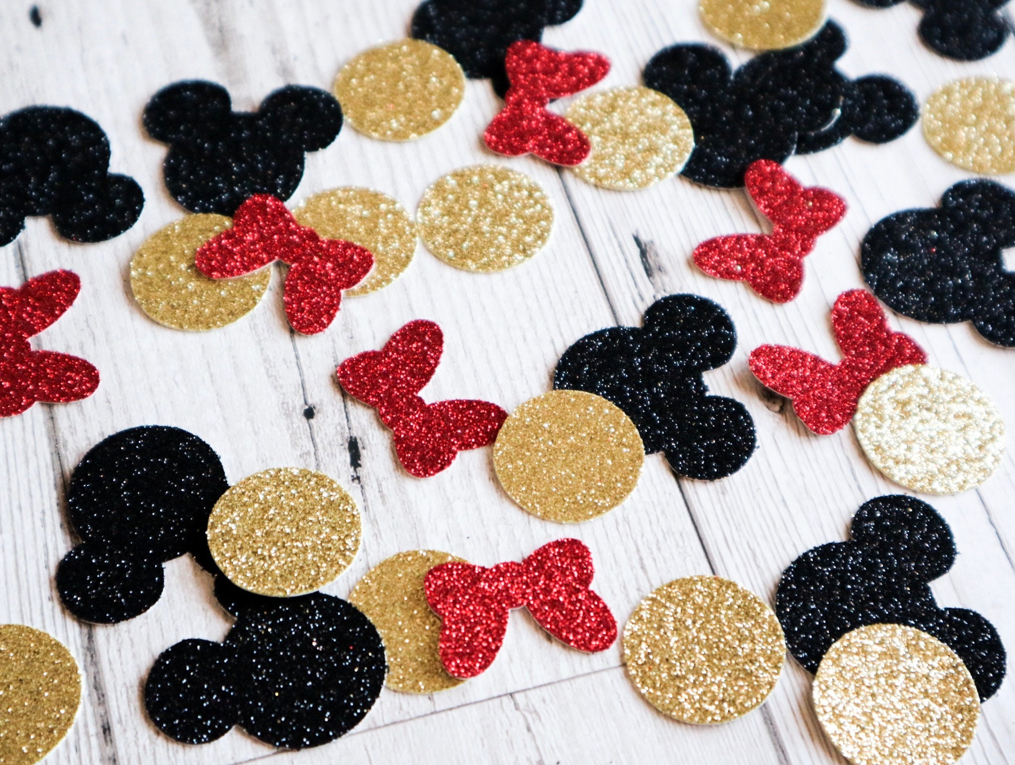 Mickey and Minnie Mouse Bow Glitter Confetti - Tableware - Table Decor ...