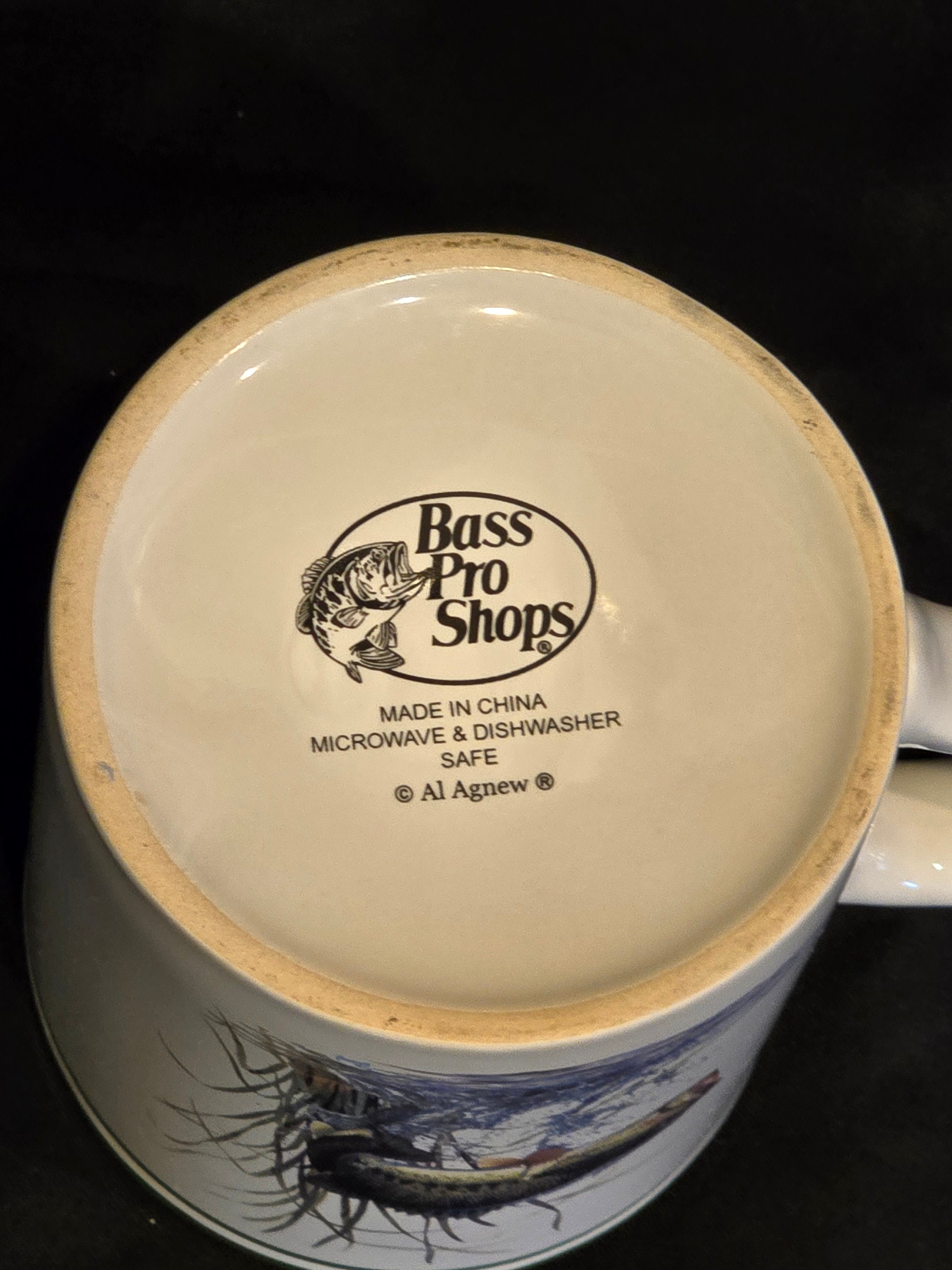 Bass Pro Shop Largemouth Bass Coffee Mugs, Excellent Condition. Design ...