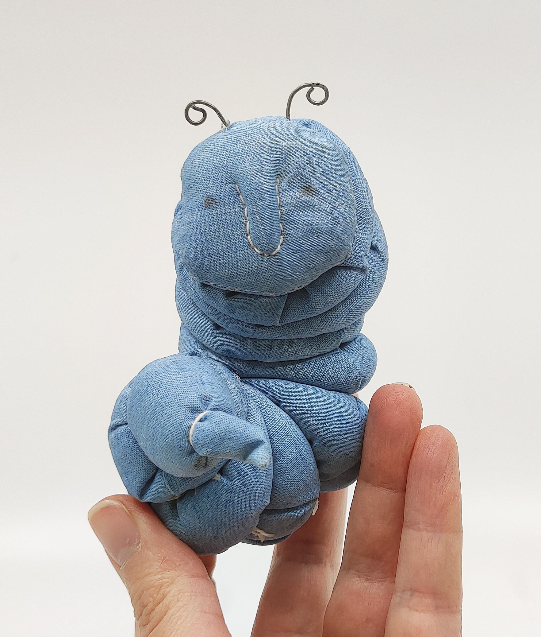Blue Caterpillar PDF Sewing Pattern DIY Video Tutorial Alice in ...