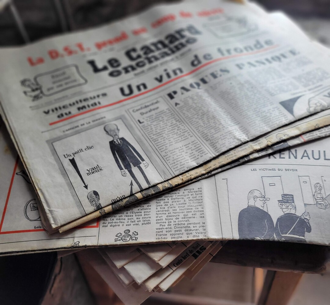 French Vintage Newspaper, 1970s Newspaper, Vintage Newspaper, Wrapping ...