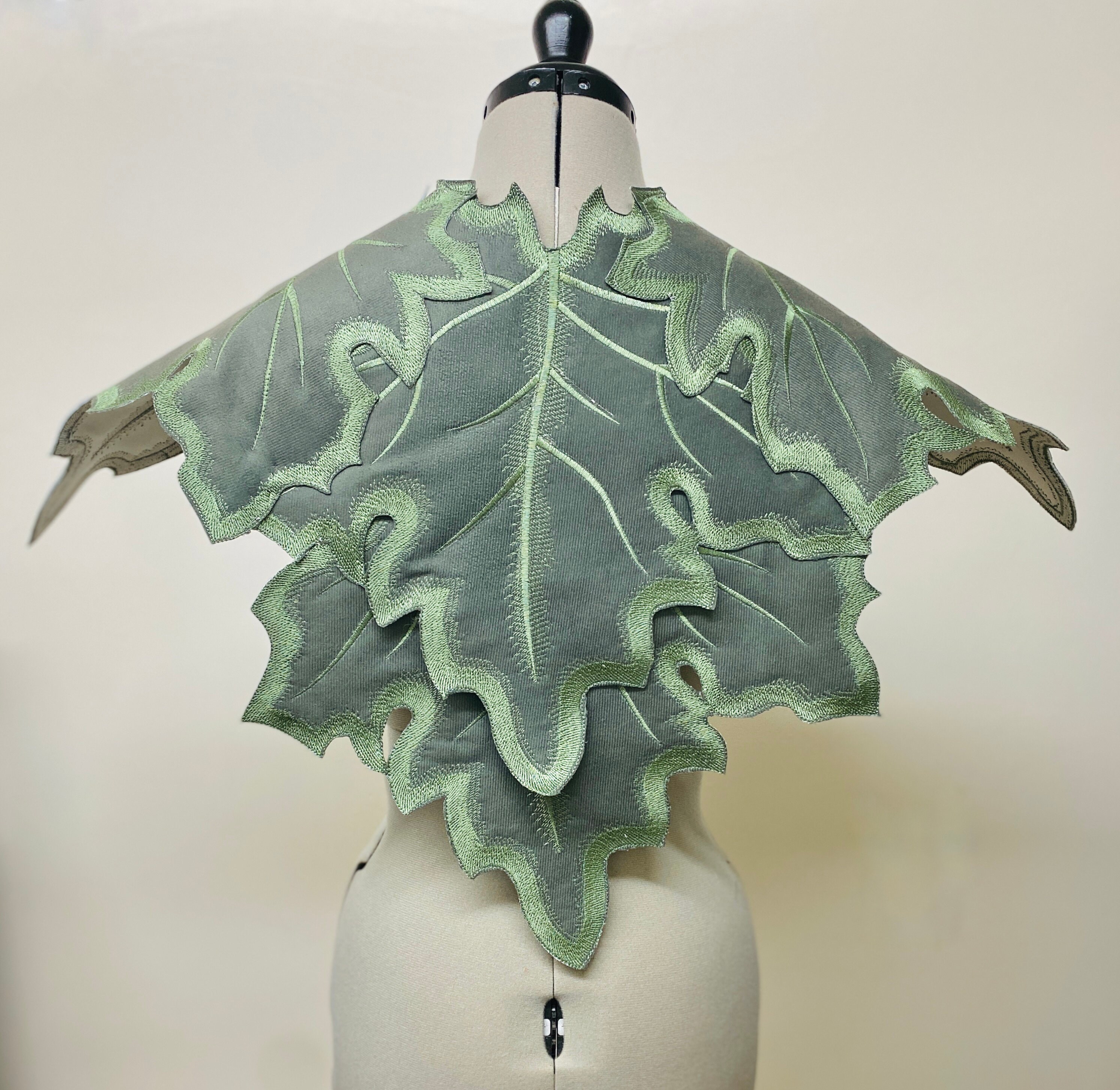 Embroidered Sage Green Elven Leaf Capelet Elven Ranger - Etsy