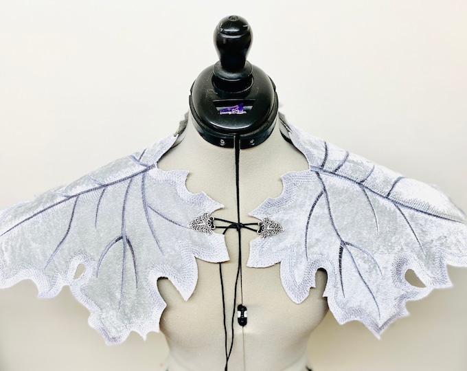 Embroidered, Silver, Velvet Elven Leaf Capelet, Elven Ranger Fall Leaf ...
