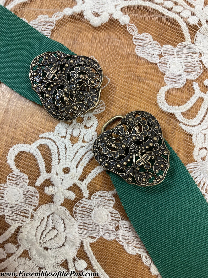 Antique-finish "shamrock" Victorian & Edwardian Clasp Buckle - Irish ...
