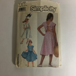 Simplicity 7977 Sewing Pattern Girl‘s Dress Cap Sleeves Side Seam ...