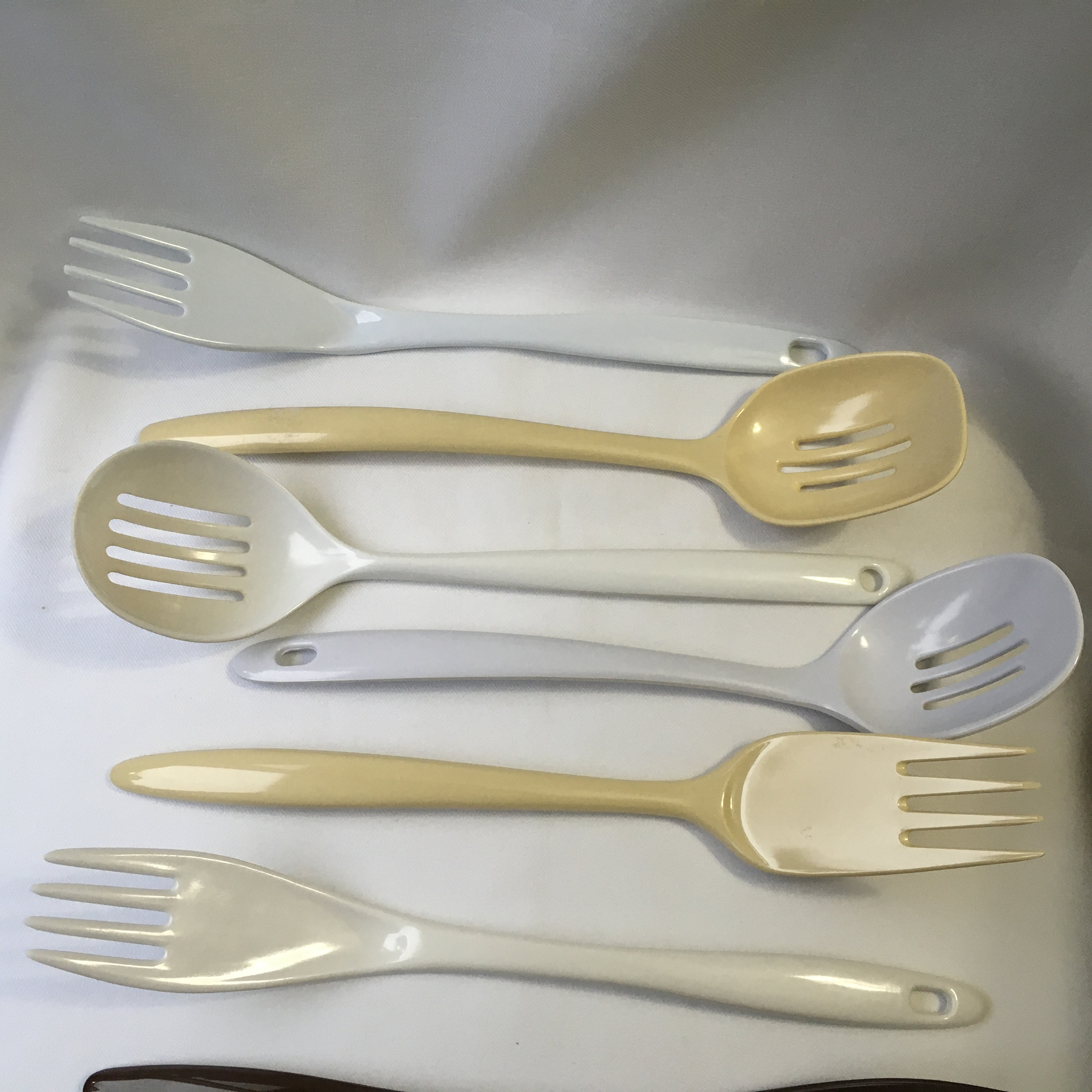 Cookware Hutzler Machi Accent China Slotted Spoon Fork Pink Mauve Salad ...
