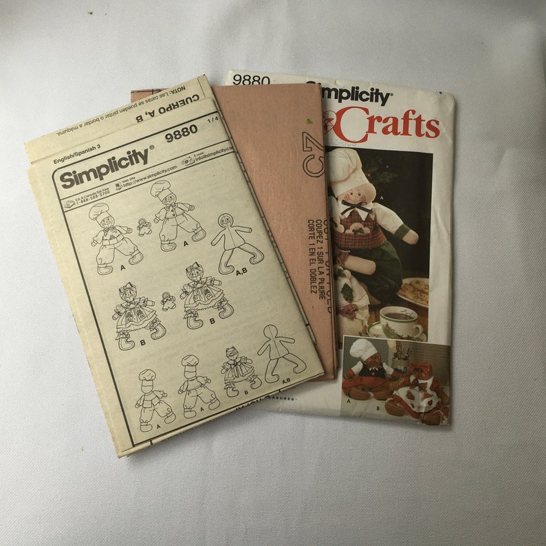 Simplicity Crafts 9880 Sewing Pattern Gingerbread People Soft Sculpture ...