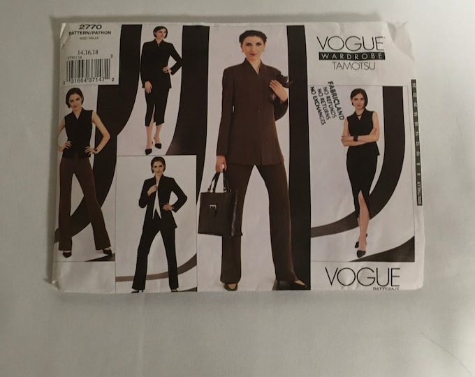 Katherine Tilton Butterick Sewing Pattern Size B5891 5891 Misses Top Loose Fitting Shaped ...