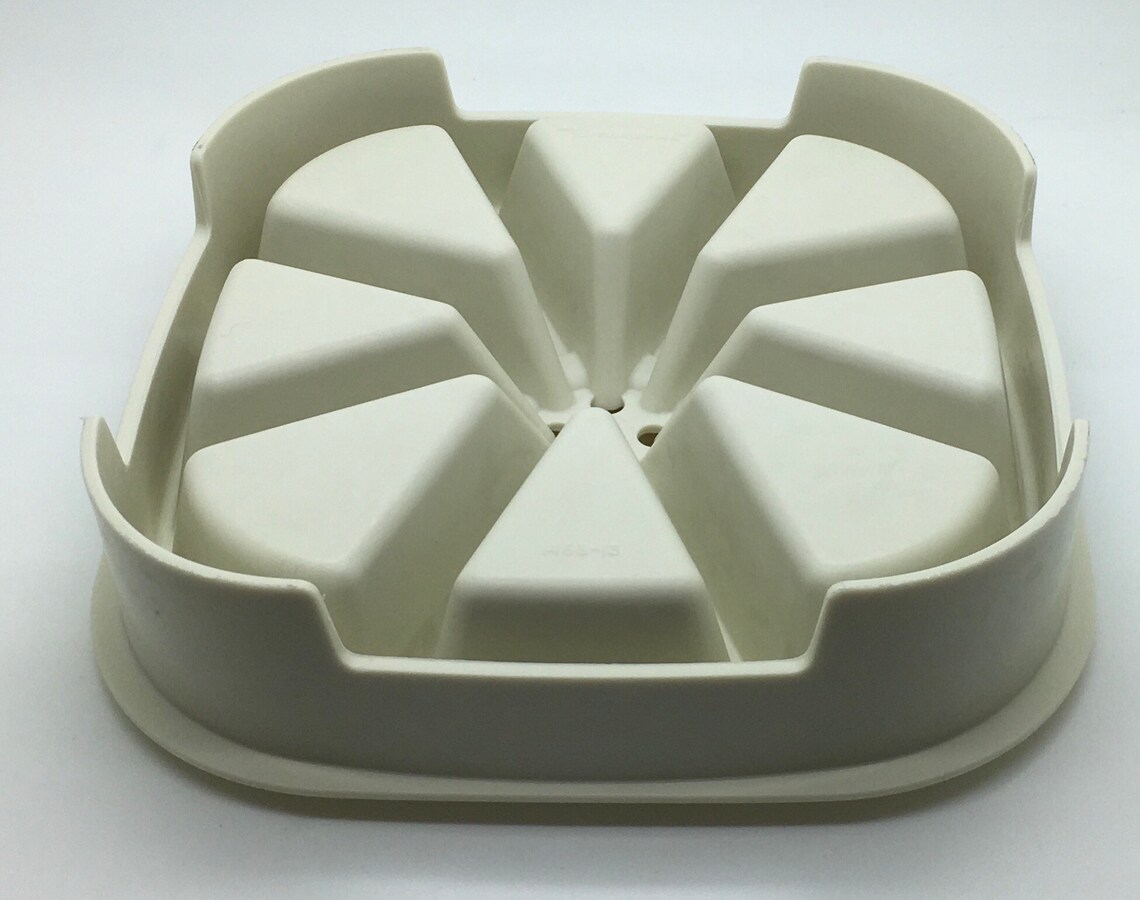 Vintage Tupperware Mini Ice Wedges Tray 1468 Fits Ice Wedge Bucket 1467 ...