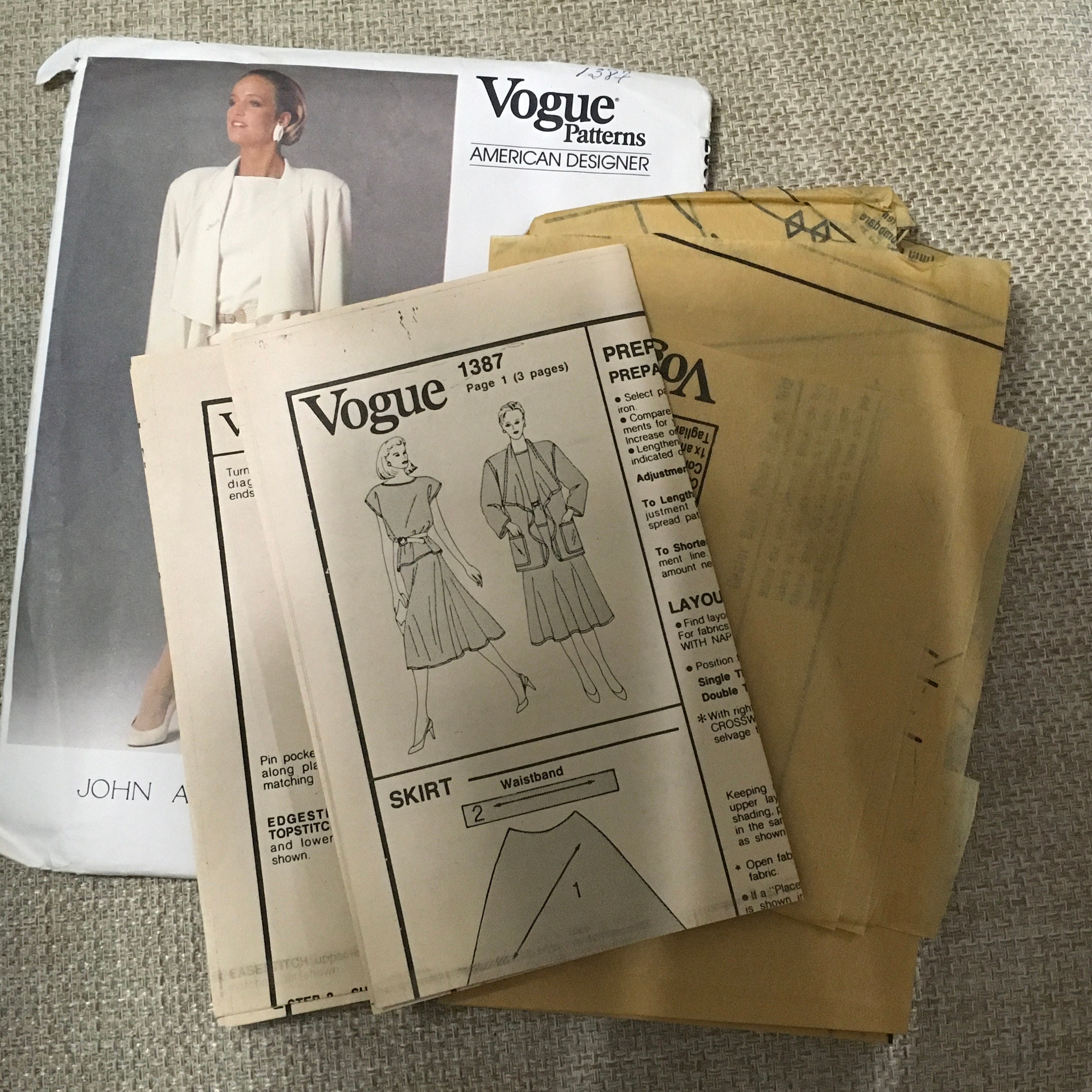 Vogue 1387 Sewing Pattern John Anthony Misses Jacket Skirt Top Very ...