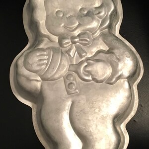 Wilton Cake Pan # 2105-8461 Cute Baby Gender Reveal Party Baby Shower ...