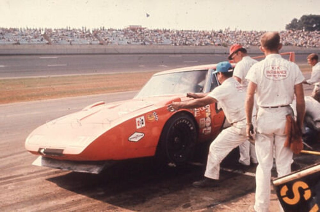 Vintage NASCAR 35mm Slide Bob Isaac Chrysler Corporation Border - Etsy