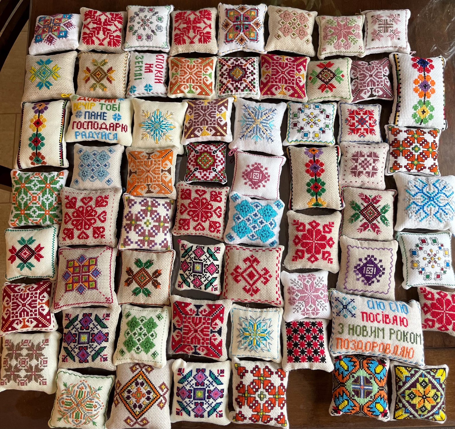ONE Ukrainian Traditional Embroidered Handmade Pillow Cushion Christmas ...