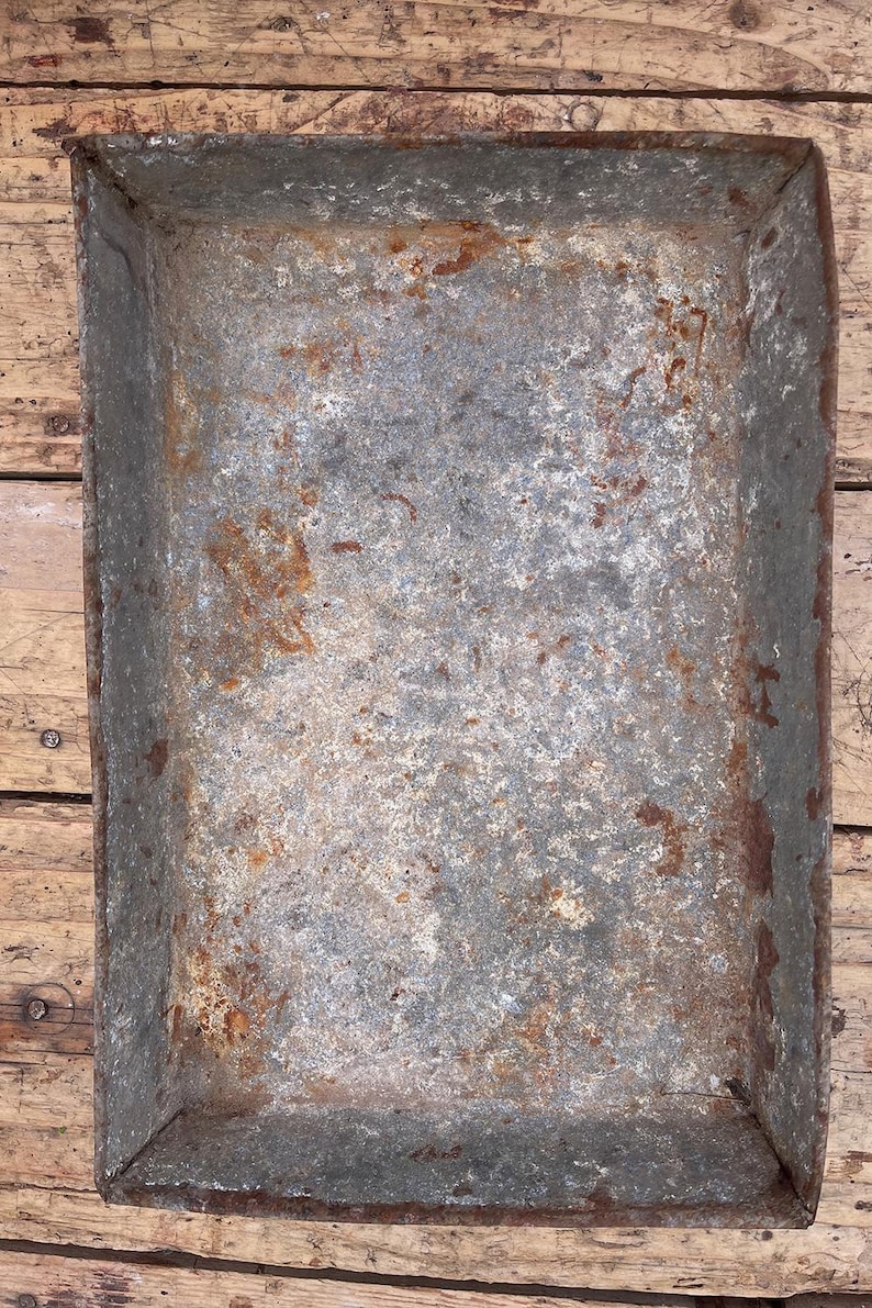 Vintage Rusted Metal Food Photo Props, Old Baking Sheets, Tarnished ...