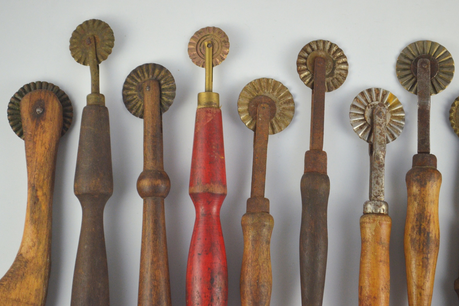 Vintage Pastry Crimper, Rustic Noodle Cutter, Pie Wheel, Food Photo ...