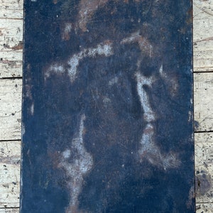 Vintage Black Metal Food Photo Props, Rusty Baking Sheets, Old Patina ...