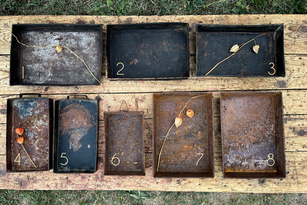 Vintage Rusty Baking Sheets, Old Patina Baking Trays, Old Metal Food ...