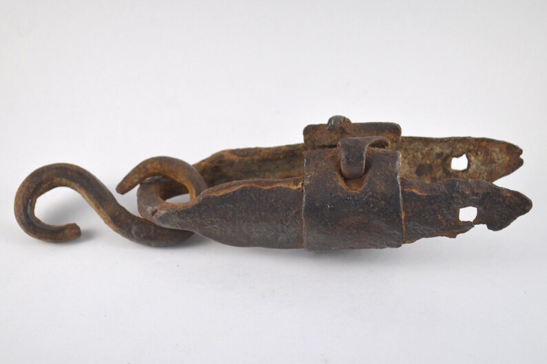 Antique Rusty Hook Decorative Rusty Pulley Support Man Cave - Etsy