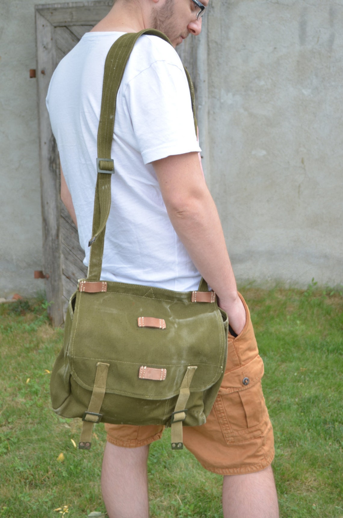 Vintage Messenger Bag, Unisex Military Haversack, Green Heavy Duty ...