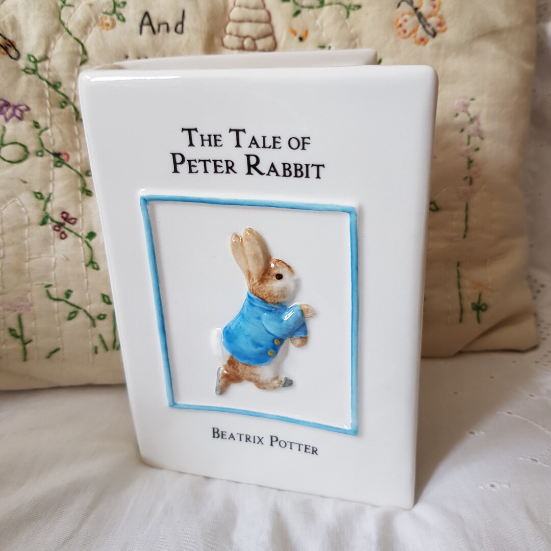 Charming Tale of Peter Rabbit Ceramic Money Box Book.border Fine Arts ...