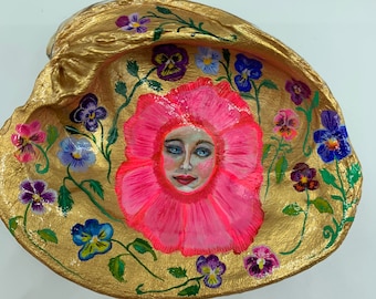 Pansy Shell - Etsy