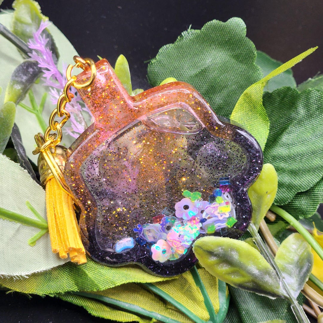 Paw Shaker Keychain - Etsy