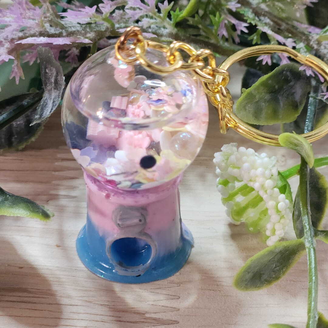 Gumball Machine Keychain - Etsy