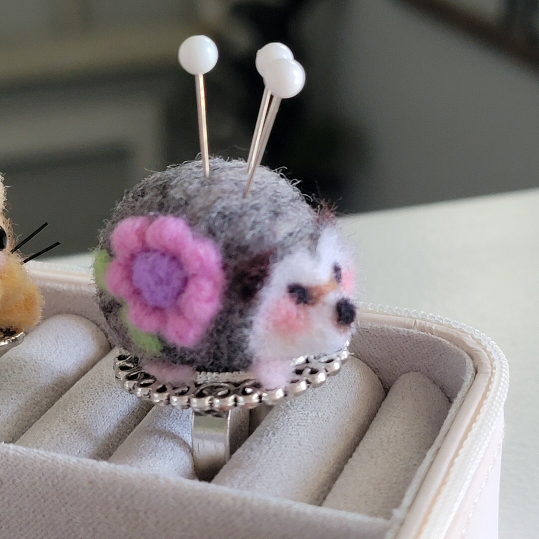 Pincushion Ring - Needle Felting Hedgehog - Etsy