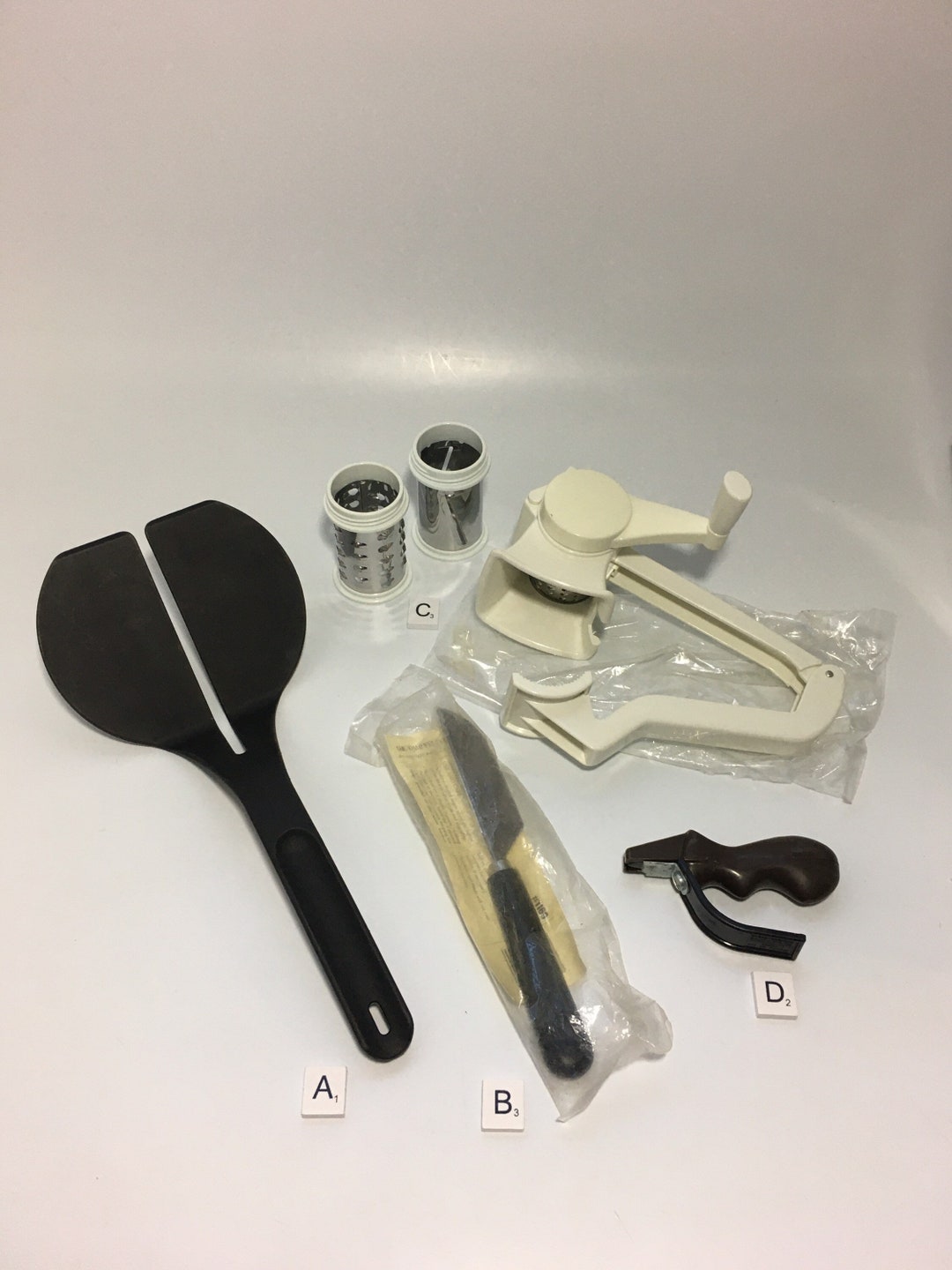 Nylon Spatula Turner Pampered Chef - Byers Creative Knife Sharpener ...