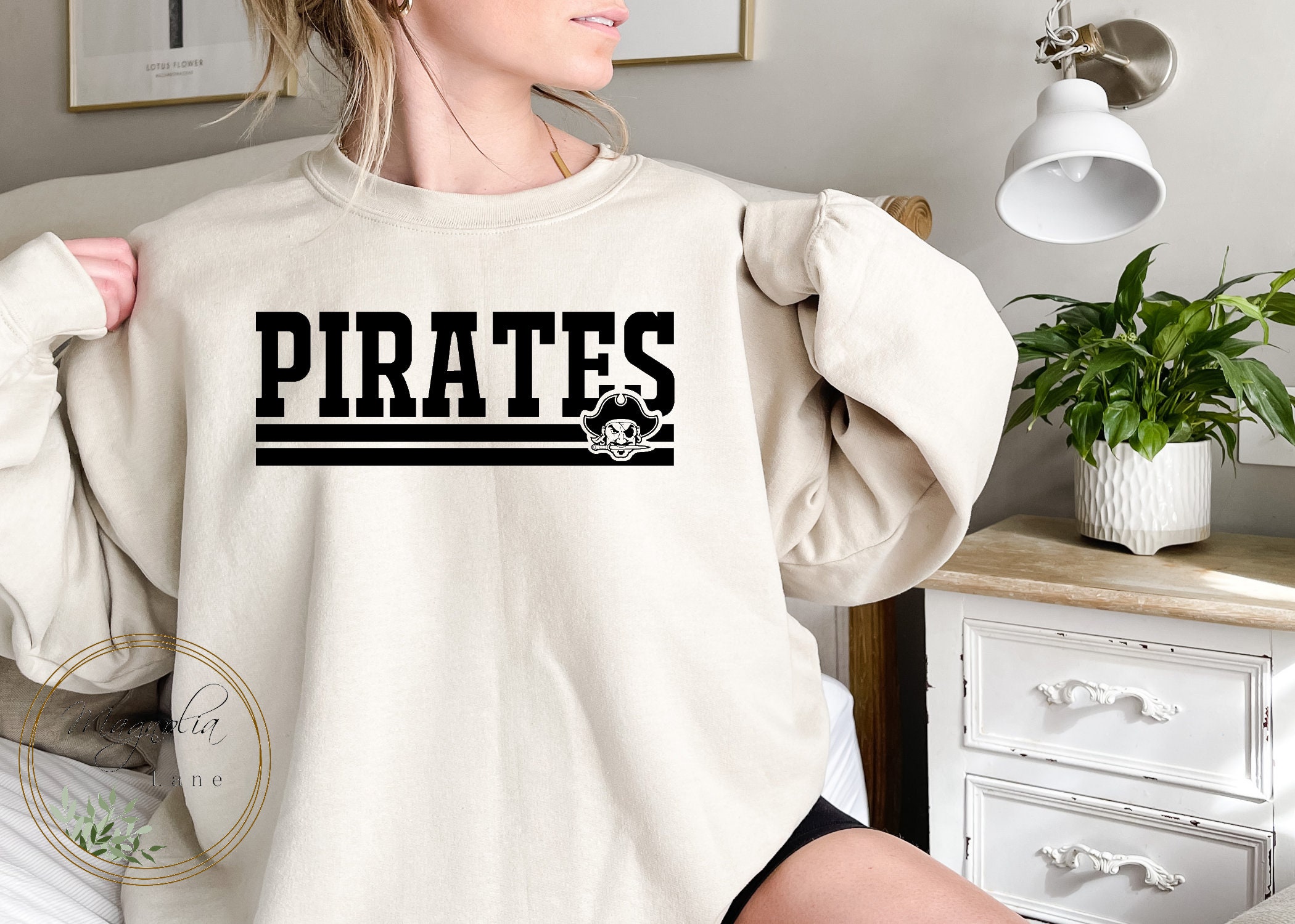 PIRATES SVG School Mascot Svg Jpeg Png Cut File - Etsy