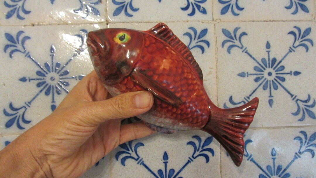 PORTUGUESE VINTAGE - Glazed Ceramic Small Fish Covered Dish - Made in ...